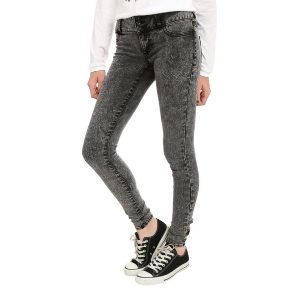 Hot Topic | Jeans | Y2k Hot Topic Lovesick Black Acid Wash Super Skinny ...